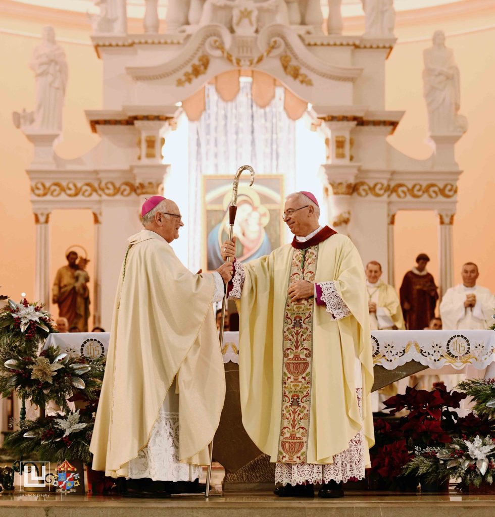 Enthronement of Monsignor Giovanni Peragine as Metropolitan Archbishop ...